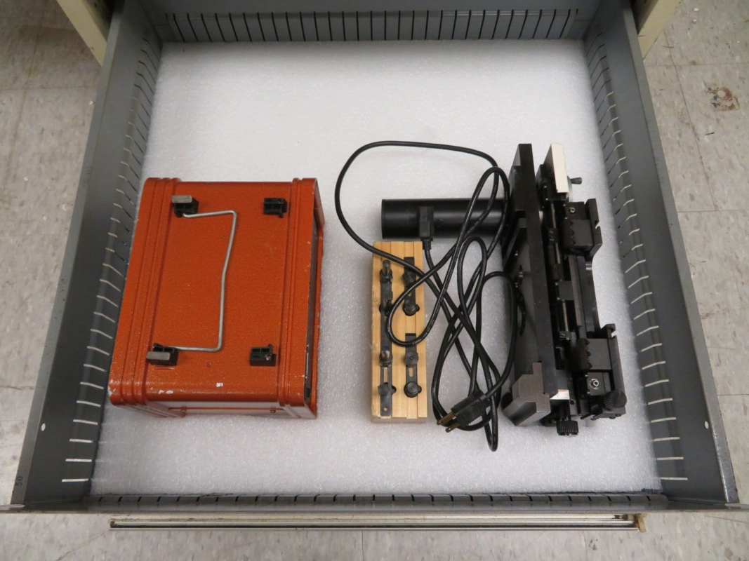 Mahr/SIP – 1002-M – 40"/.000001" ULM Laser Universal Length Measuring ...