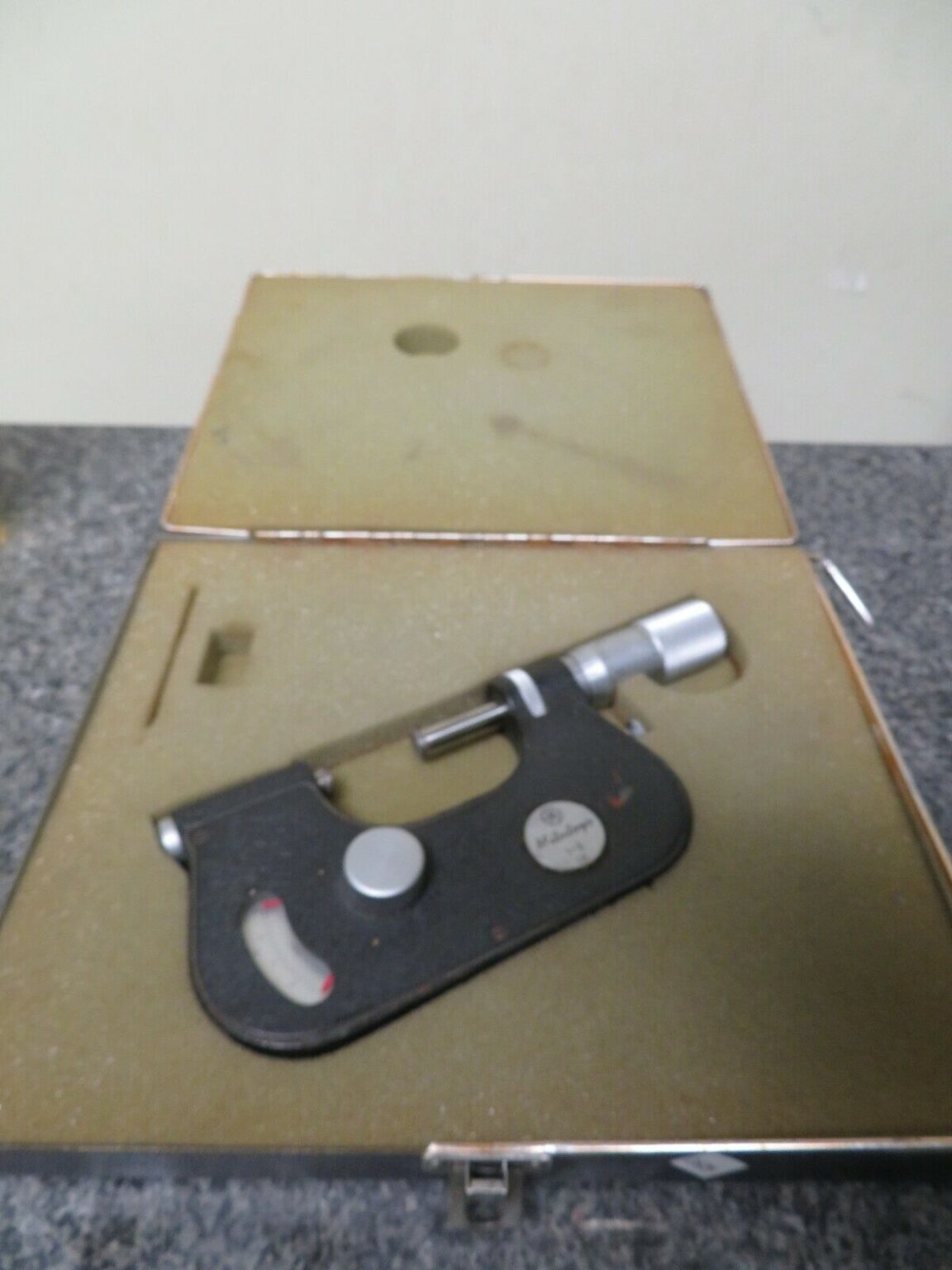 Mitutoyo 510-106 2-3" .0001" Indicating micrometer OS29 – Bullseye ...