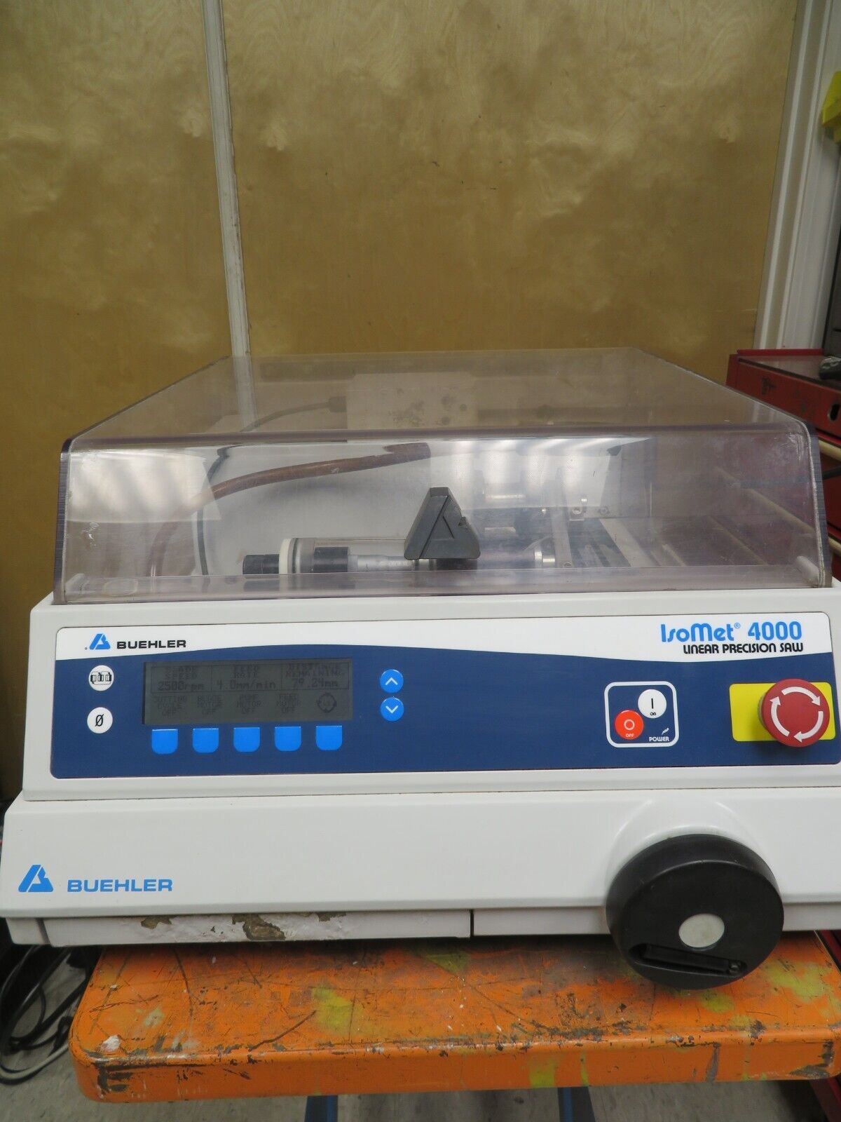 Buehler IsoMet 4000 – Bullseye Calibration