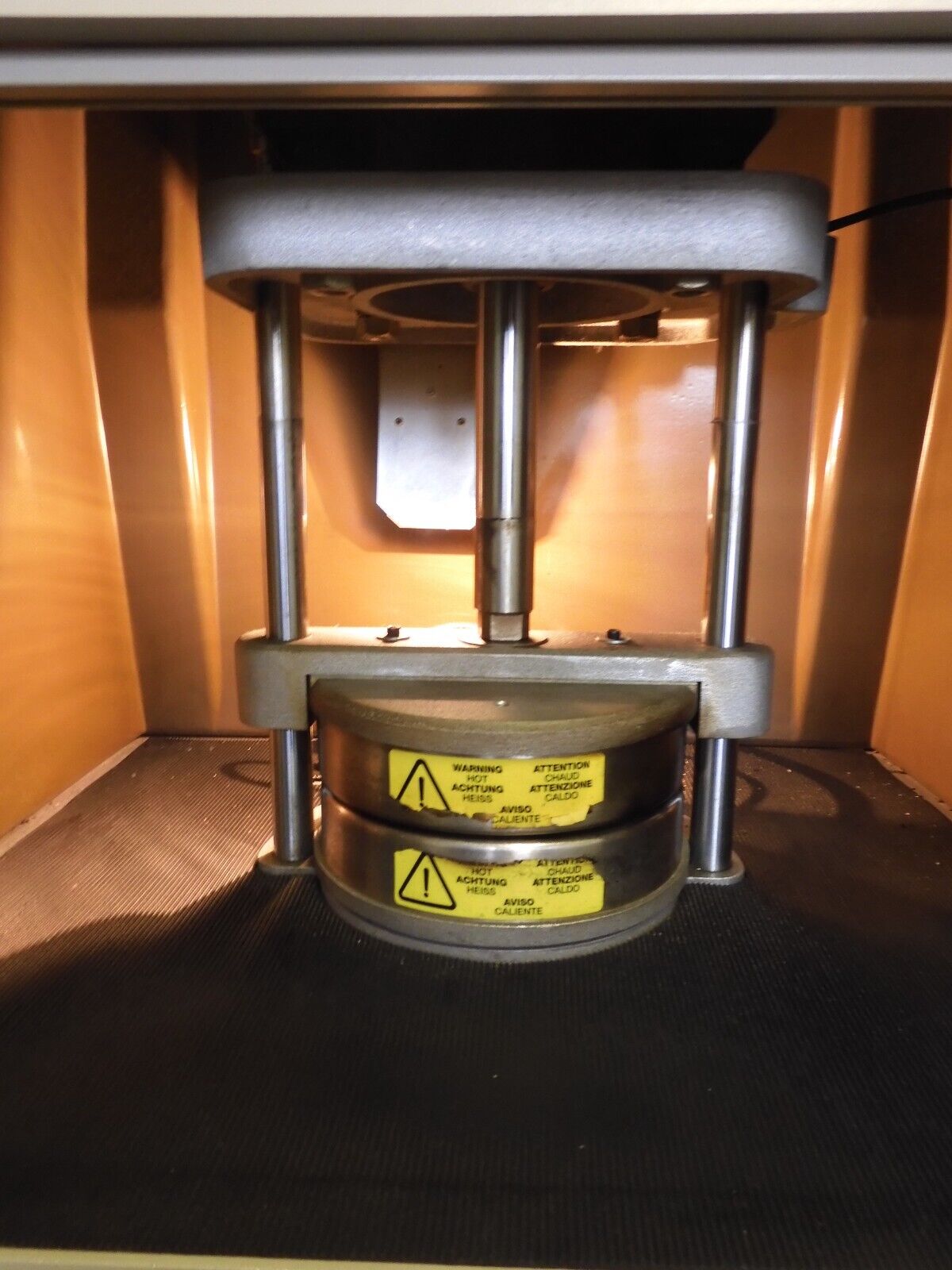 Monsanto/Alpha Technologies – ODR 2000 – Oscillating Disc Rheometer Cal ...