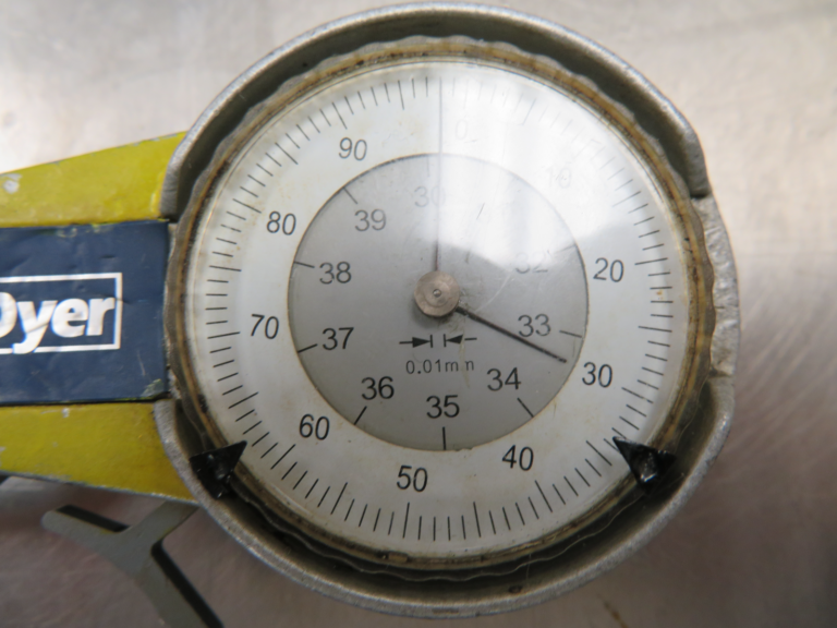 Dyer 23-40mm/.01mm Intertest ID Groove Gage – NW23 – Bullseye Calibration