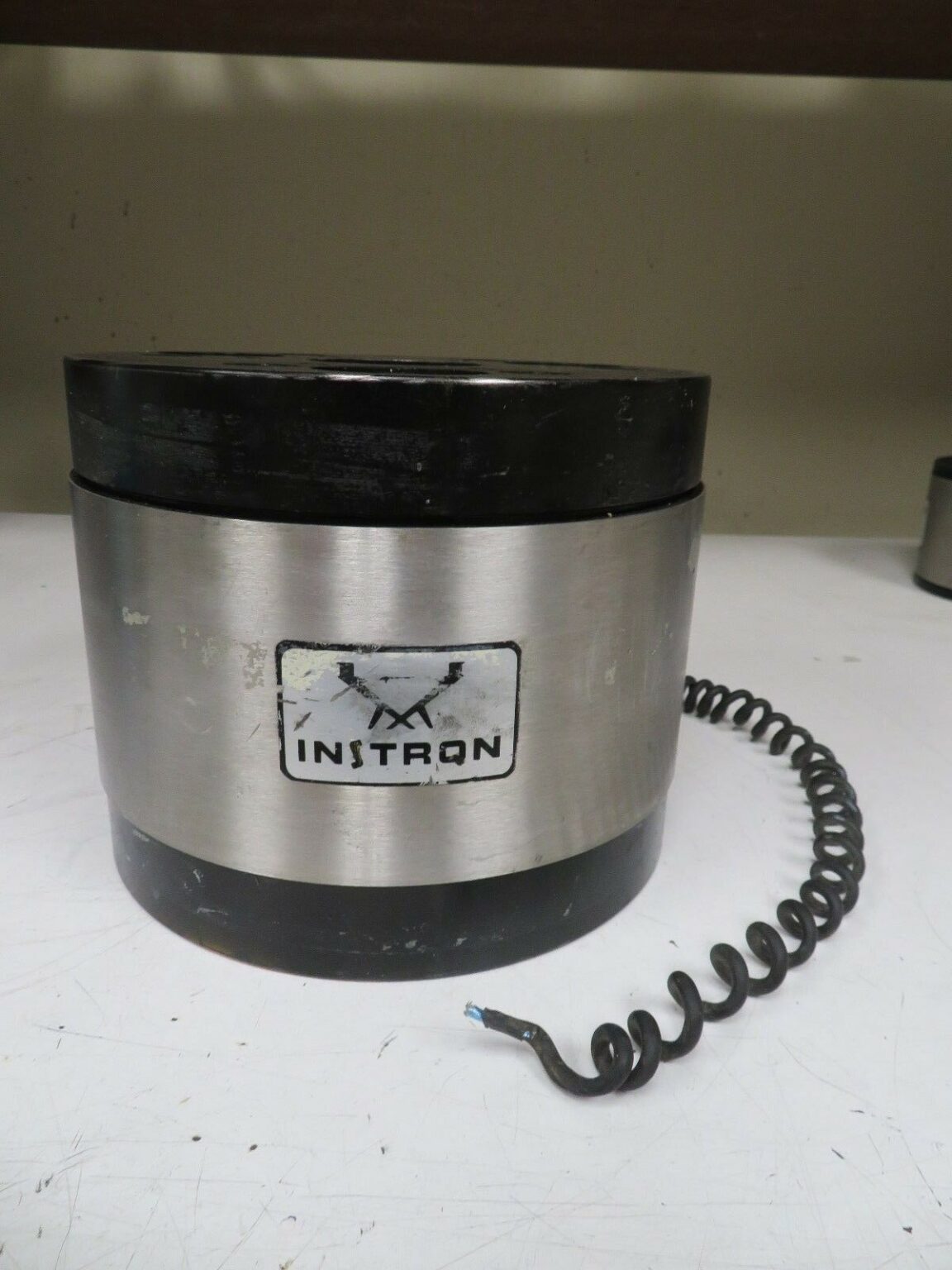 Instron 2518-111 Static Load Cell ±200 kN (20,000 kgf 44,960 lbf ...