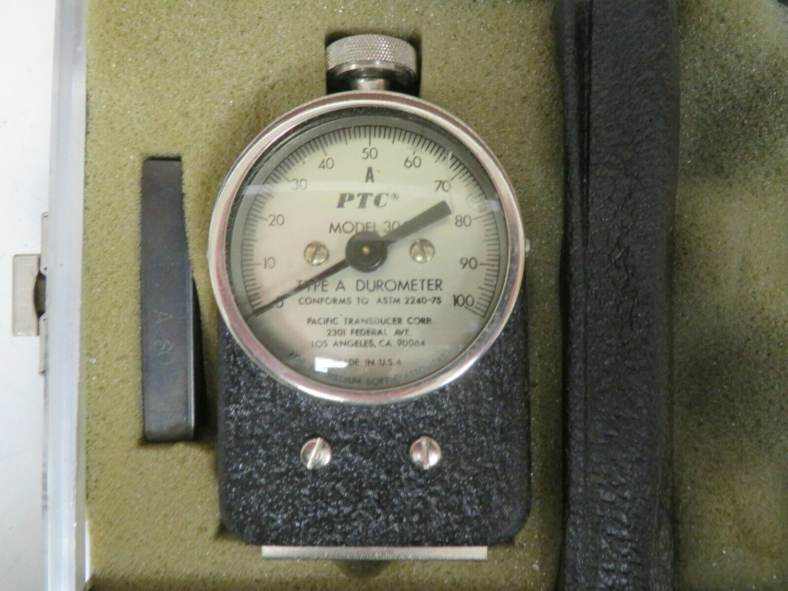 PTC – Model 306L – Dial Durometer w/ case – Type A – OD47 – Bullseye ...