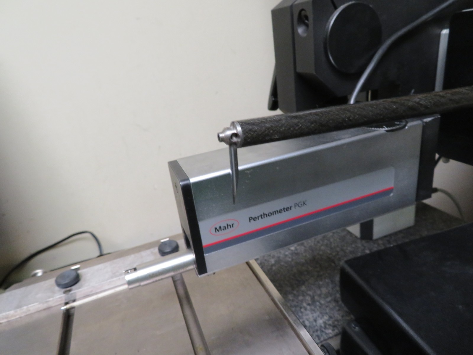 Mahr XCR-20 Countour Measuring Machine & Profile Measuring machine ...