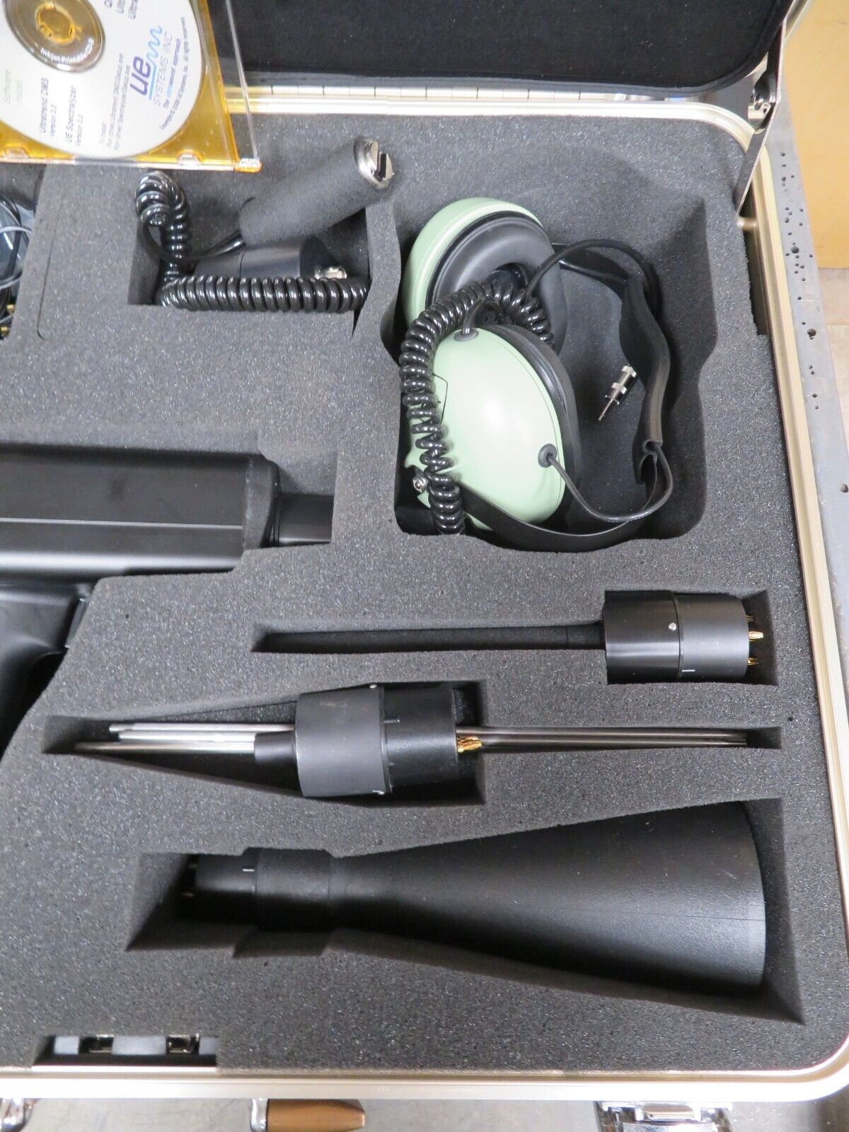 UE Systems Ultrapobe 10,000 10000 MPH Ultrasonic Leak Detection System ...