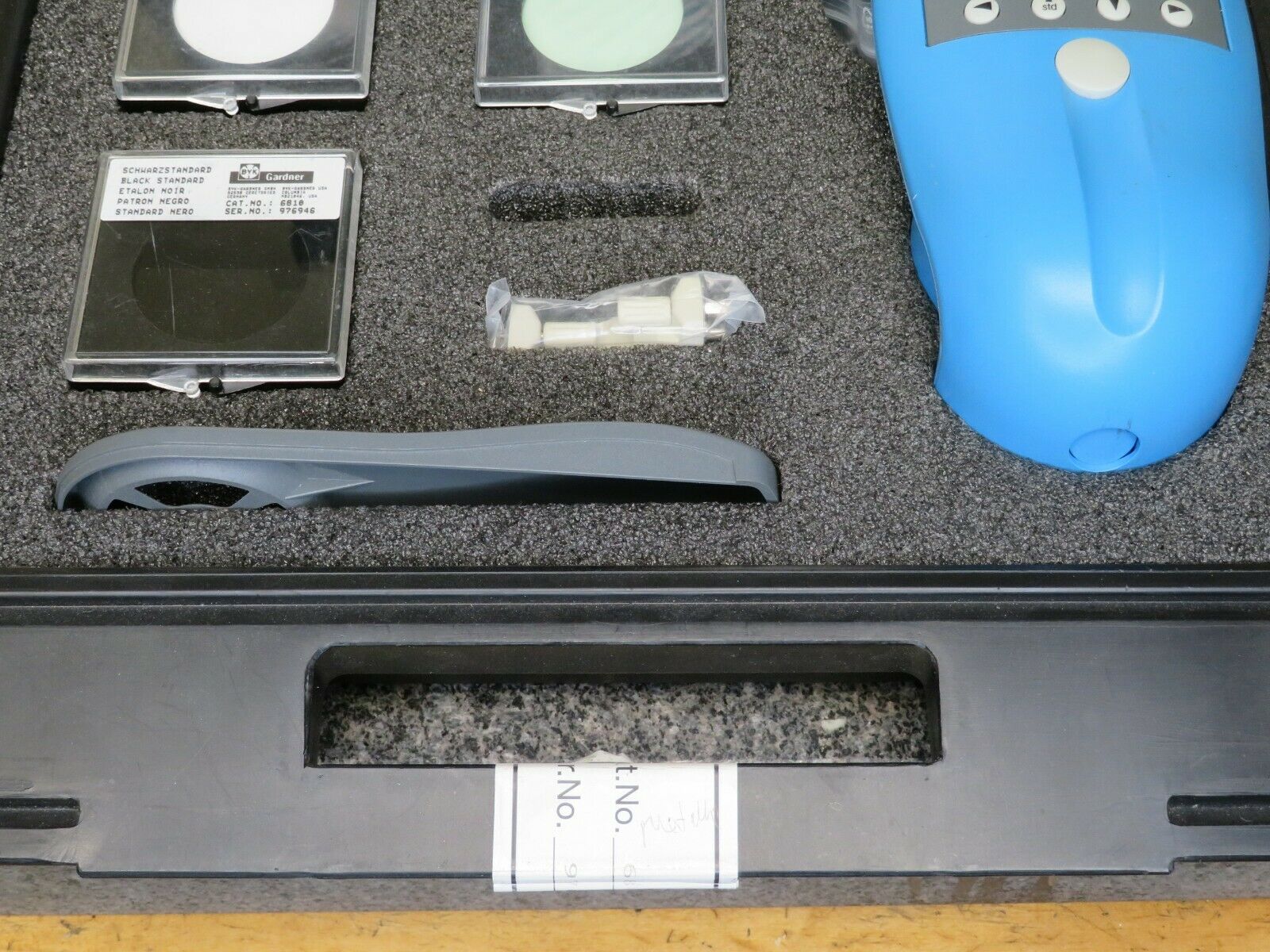 BYK Color- Guide 45/0 Model 6800 Ergonomic Color/Gloss Meter OS67 ...