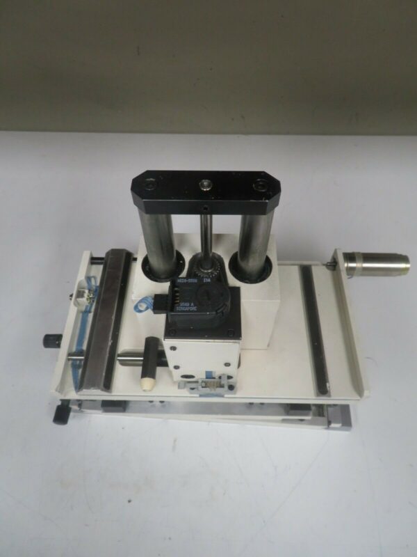 SIP Universal Measuring Machine Motorized Leveling Table – model 550M ...