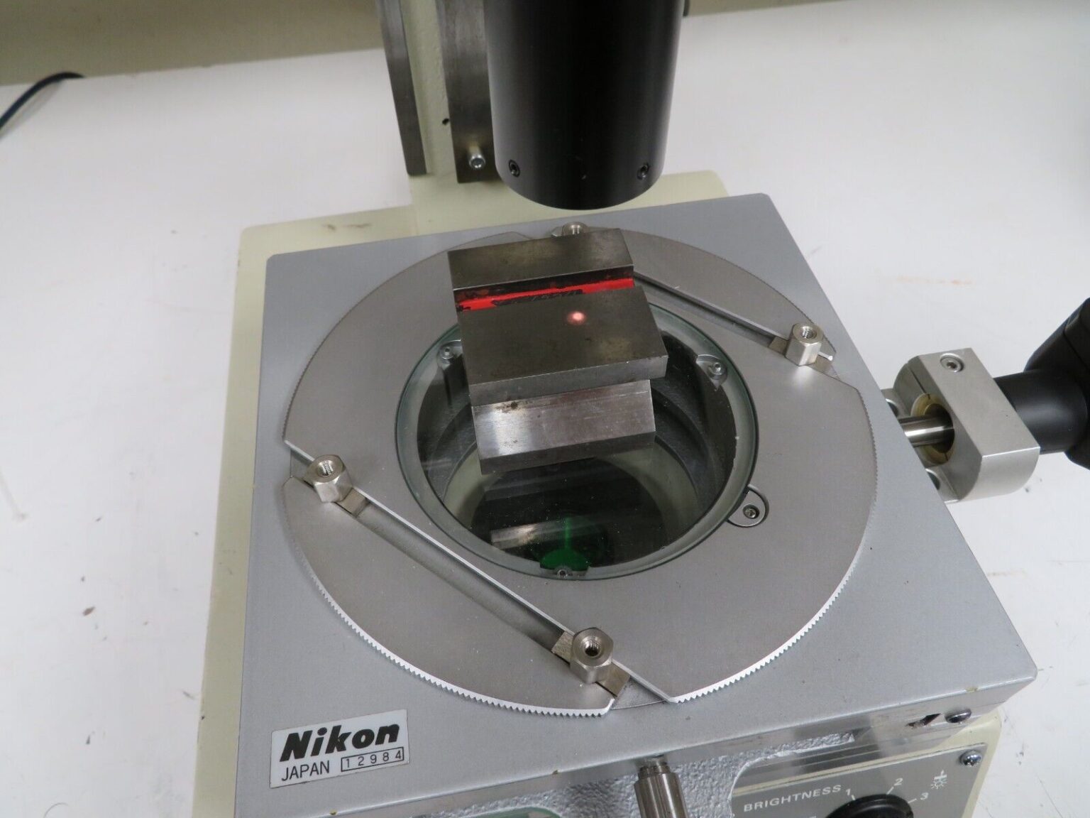 Nikon Measurescope 10 Toolmakers Microscope 10x Lens 10x Eyepiece ...