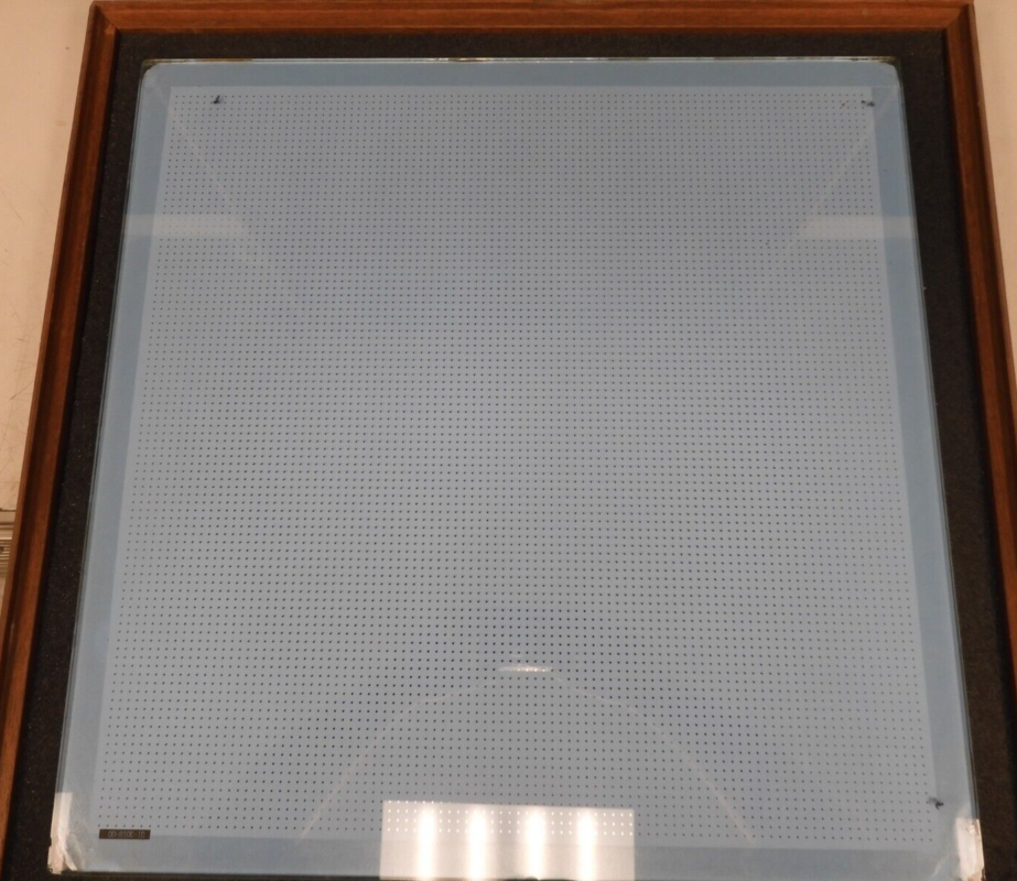 20" x 20" – Glass Artifact/Optical Calibration Grid Standard in case ...