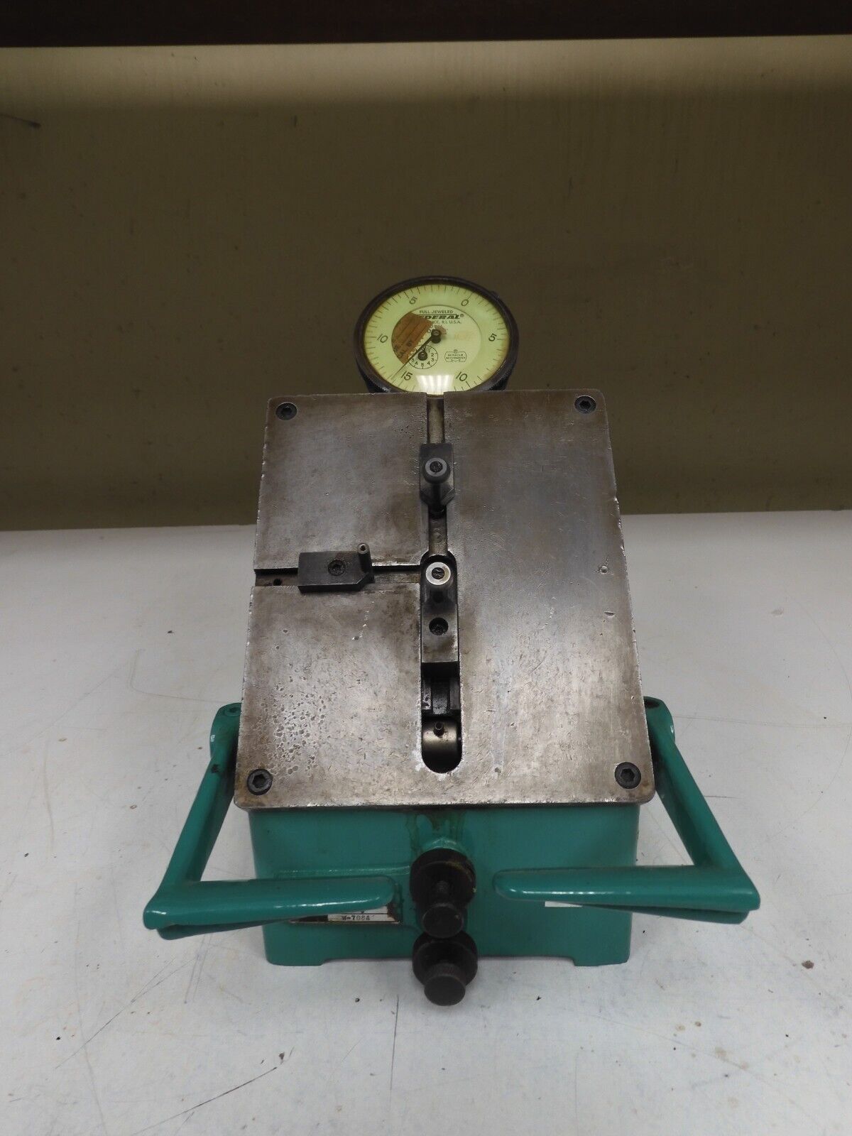 Federal ID/OD Comparator Gage – No. 36B-6 – .0005" Dial Indicator ...