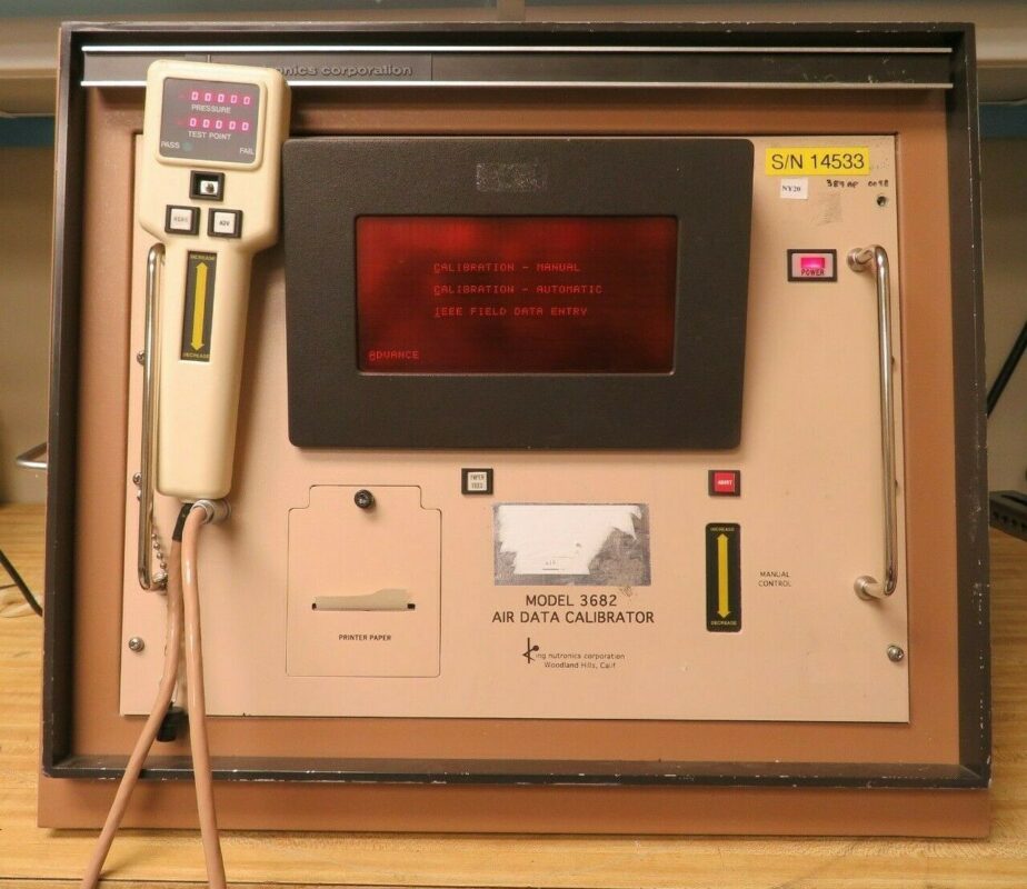 King Nutronics – MODEL 3682 – AIR DATA TEST SET CALIBRATOR NY20 ...
