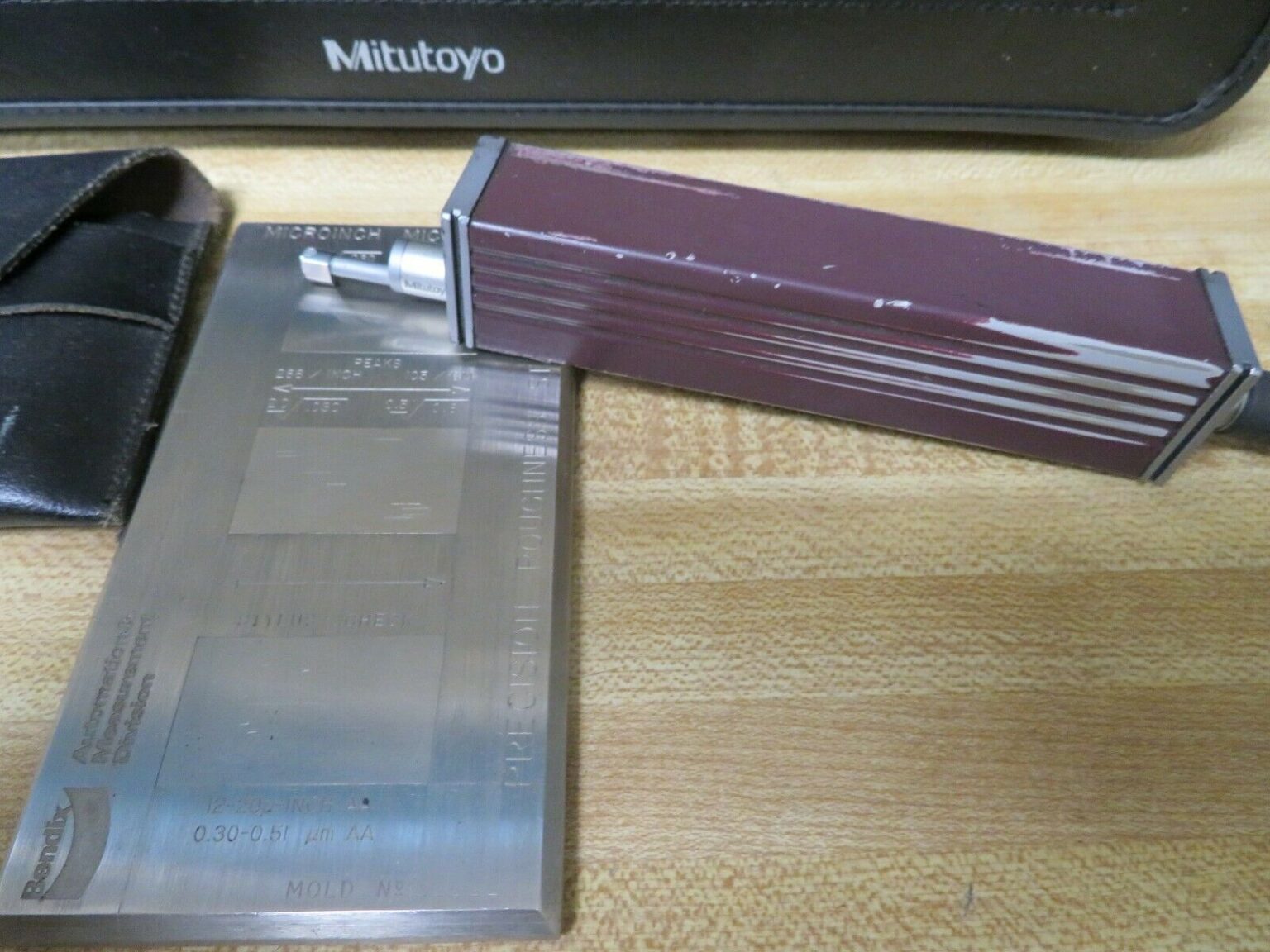 Mitutoyo SJ-301 Surftest Surface Finish/Roughness/Profilometer OF33 ...