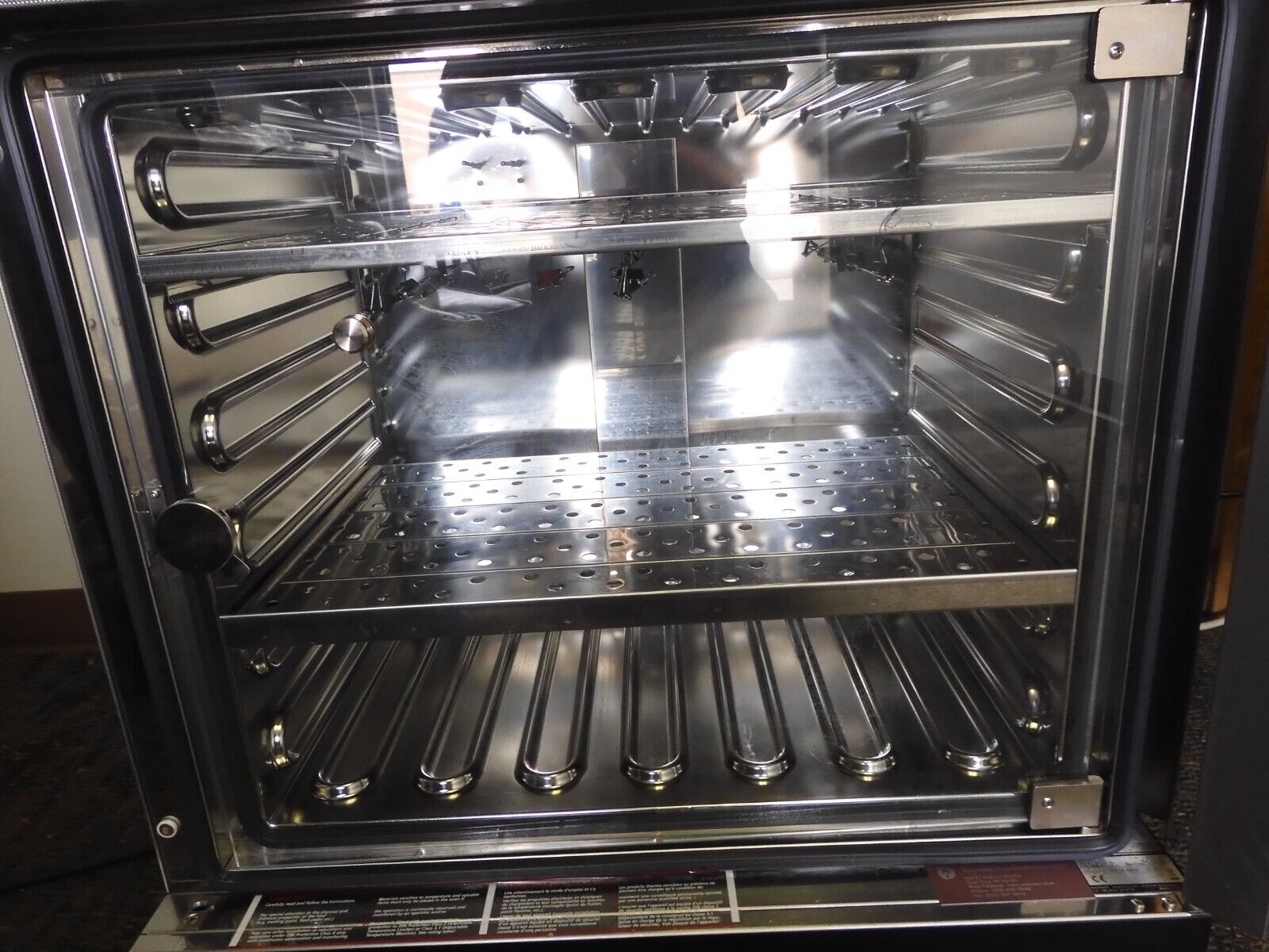 Memmert – model HCP108 – Humidity Chamber HCP – 18x21x15 Chamber – PT59 ...