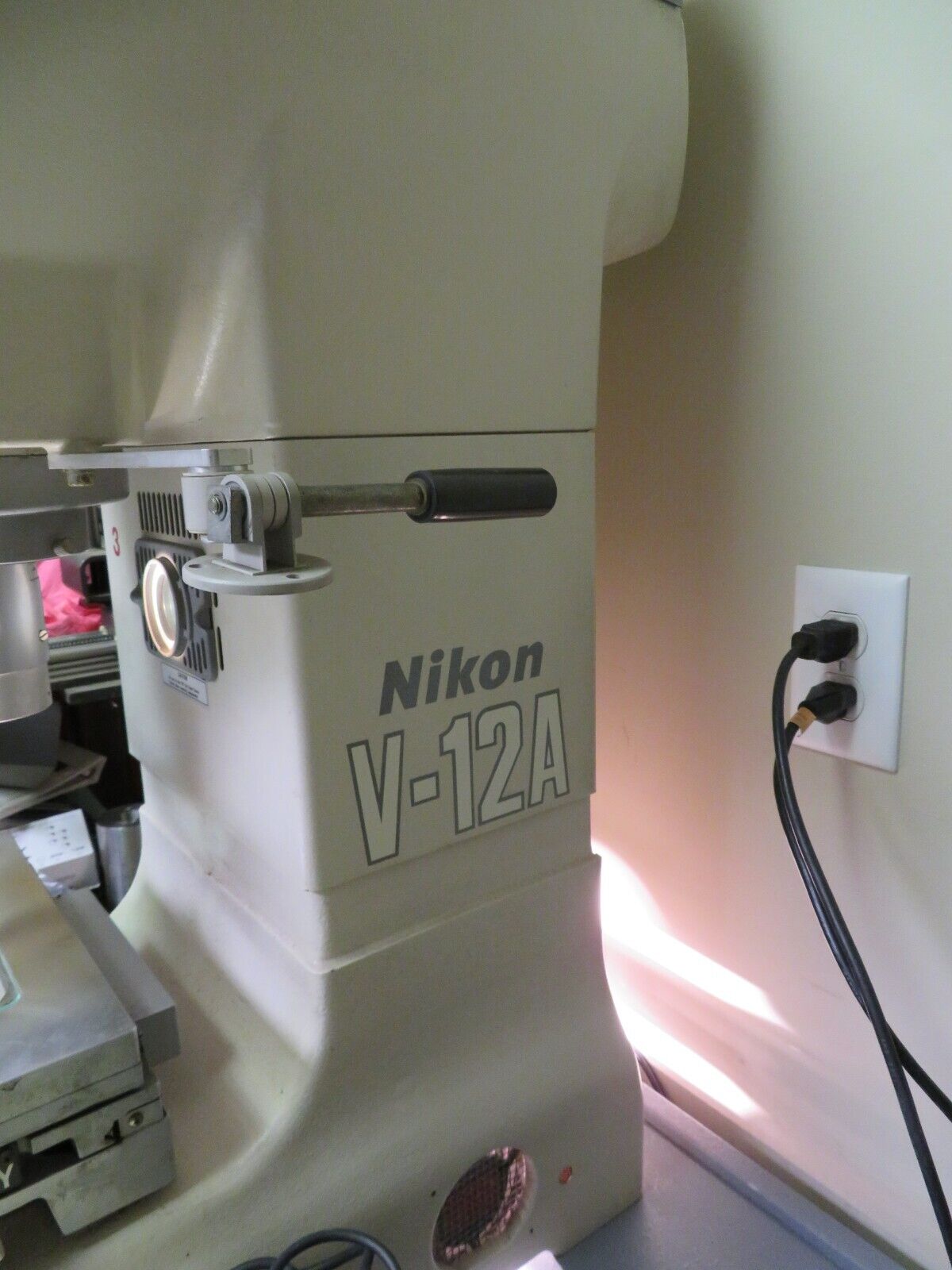 NIKON V12A V-12A Optical Comparator / Profile Projector w/Nikon 10X 20x ...