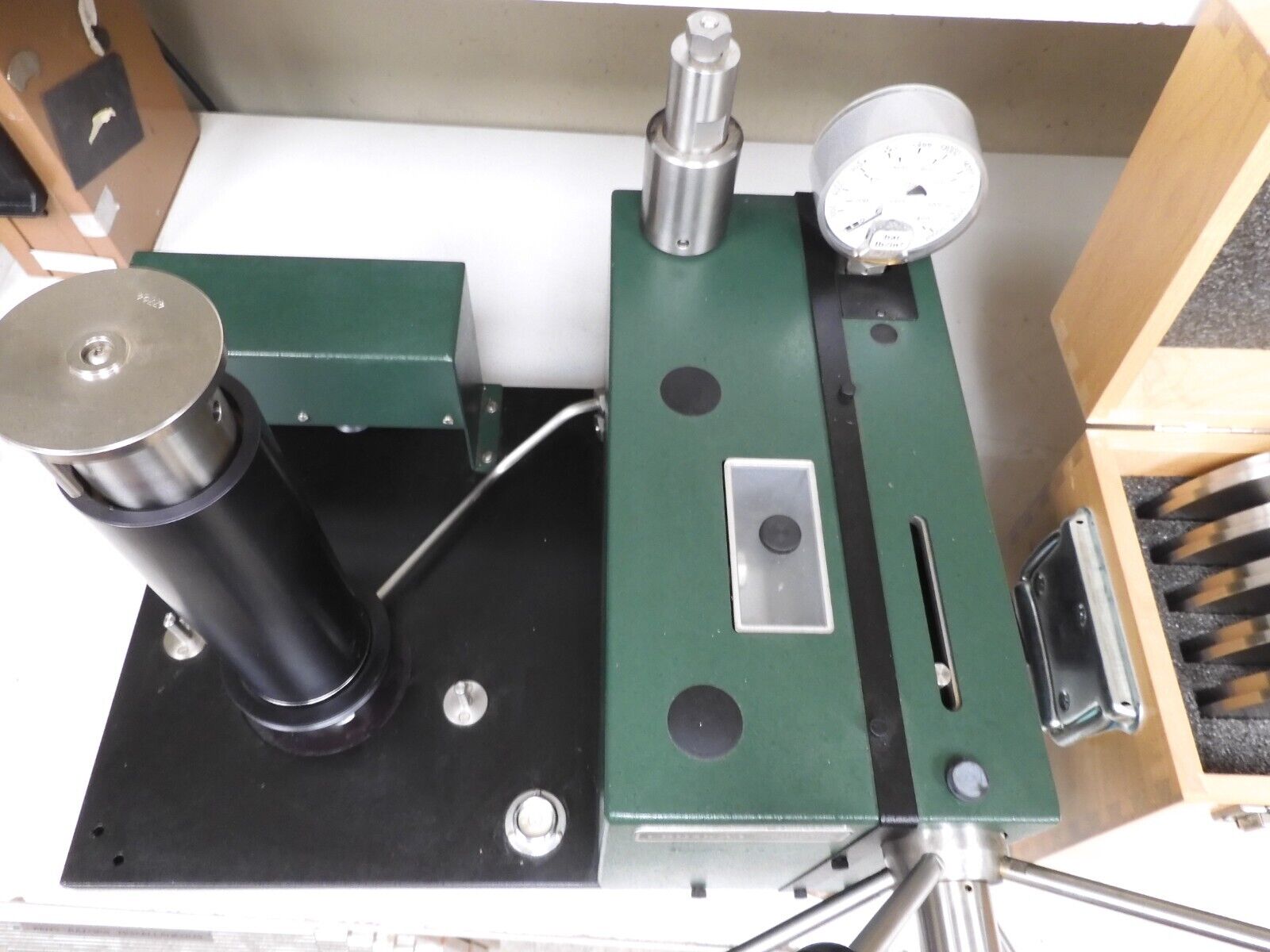 Ruska 2485 Hydraulic Pressure Piston Gage Dead Weight Tester/Primary ...