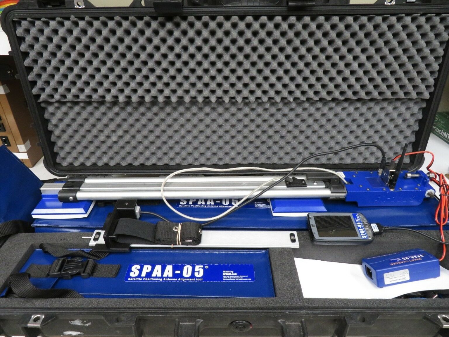 SPAA05-NEX GPS Satellite Position Antenna Alignment Tool W/ Accessories ...